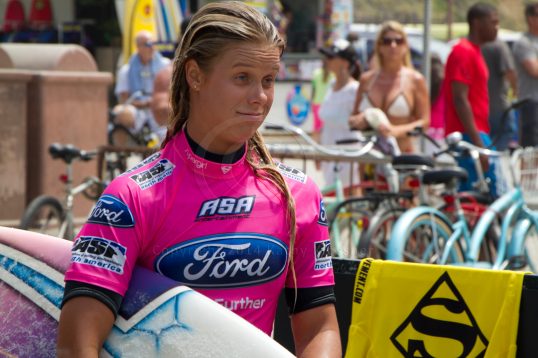 Paige Hareb Photos | Top Female Surfers Images