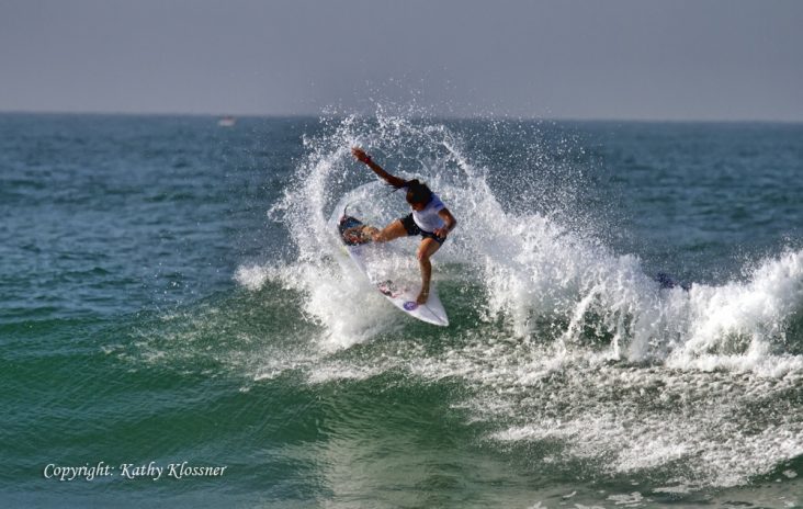 Silvana Lima Photos | Professional Brazilian Surfer Silvana Lima Images