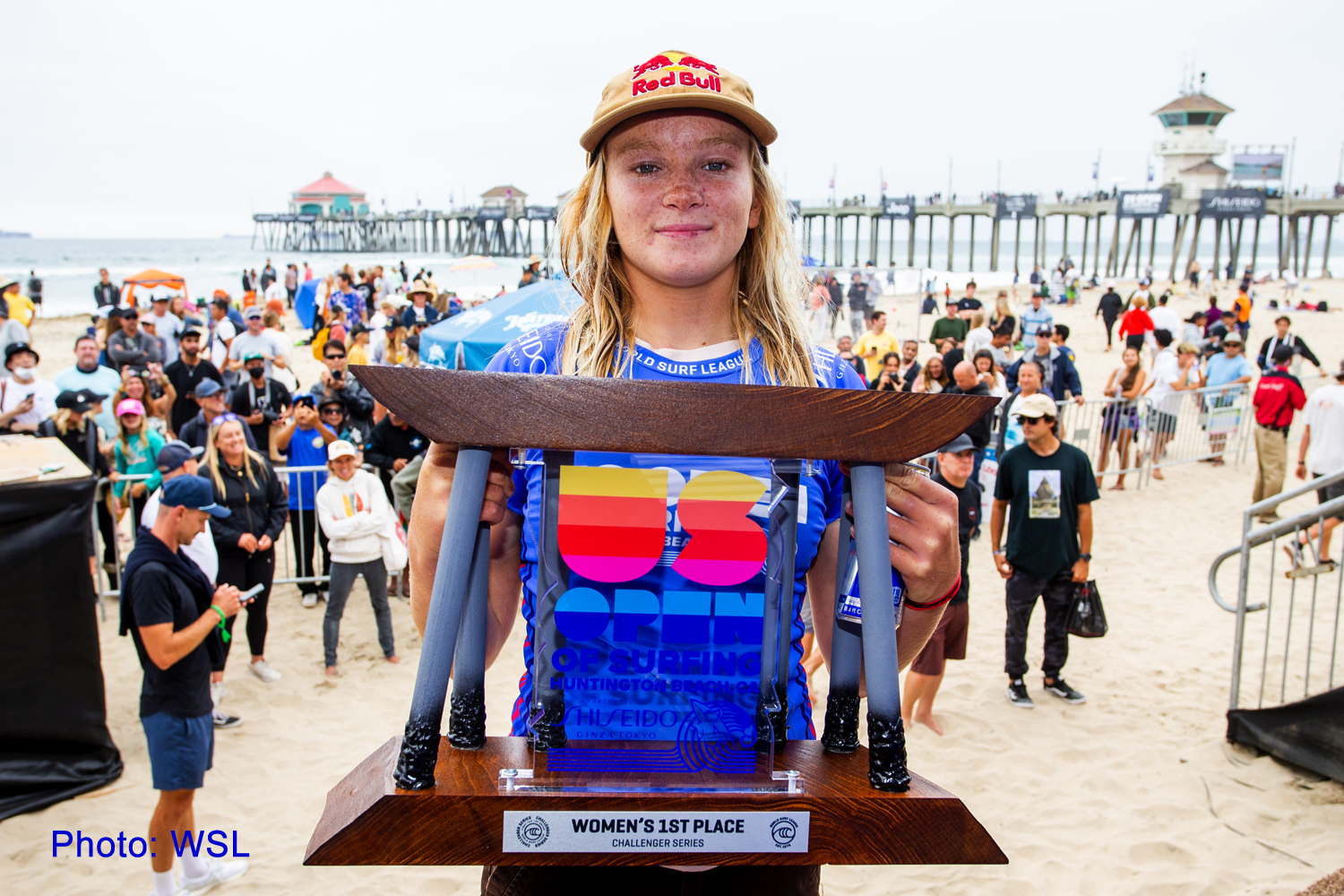 Californian Catlin Simmers Wins the US Open 2021 - Surfer Girls